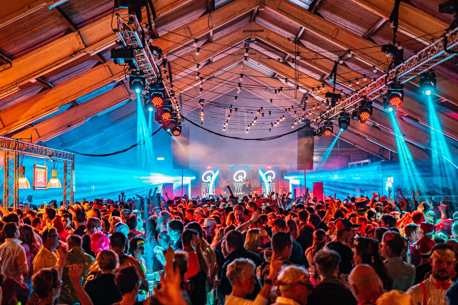 Rotterdam - 28 november 2025 - Fout Events presenteert - Qmusic The Party!